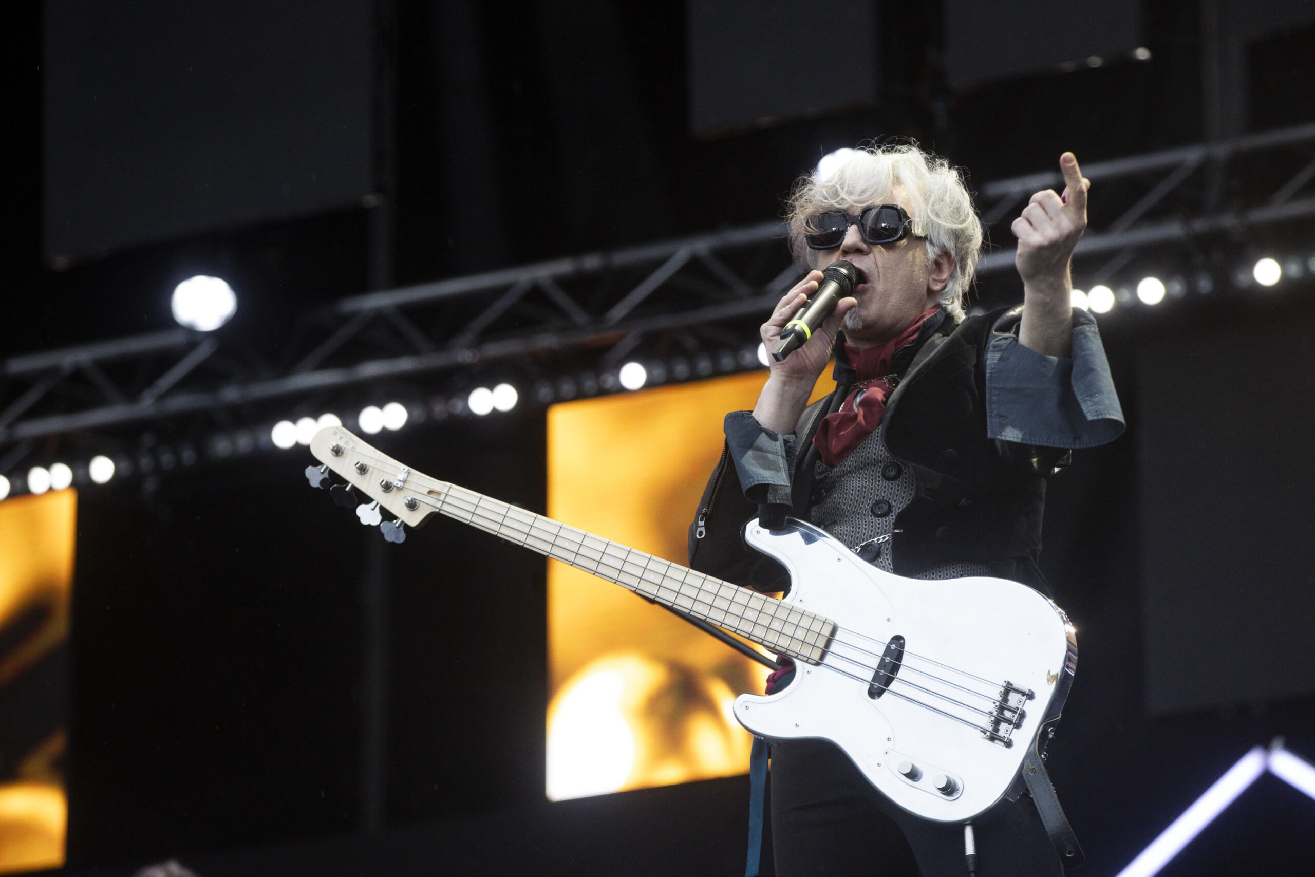 Money, it's a gas! | Concertone 1 Maggio, la notizia è Morgan che va ...